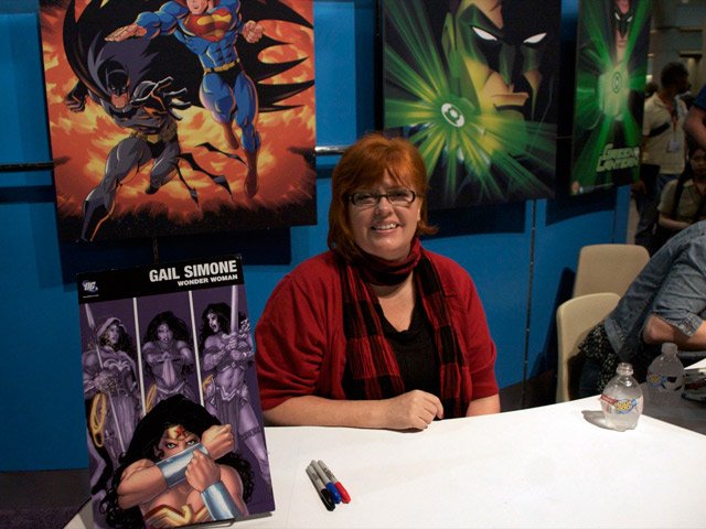 Gail Simone no selo Vertigo – Ambrosia