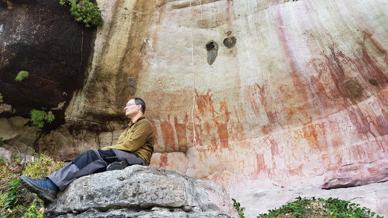 Painéis gigantes de arte da Idade do Gelo são descobertos na floresta ...